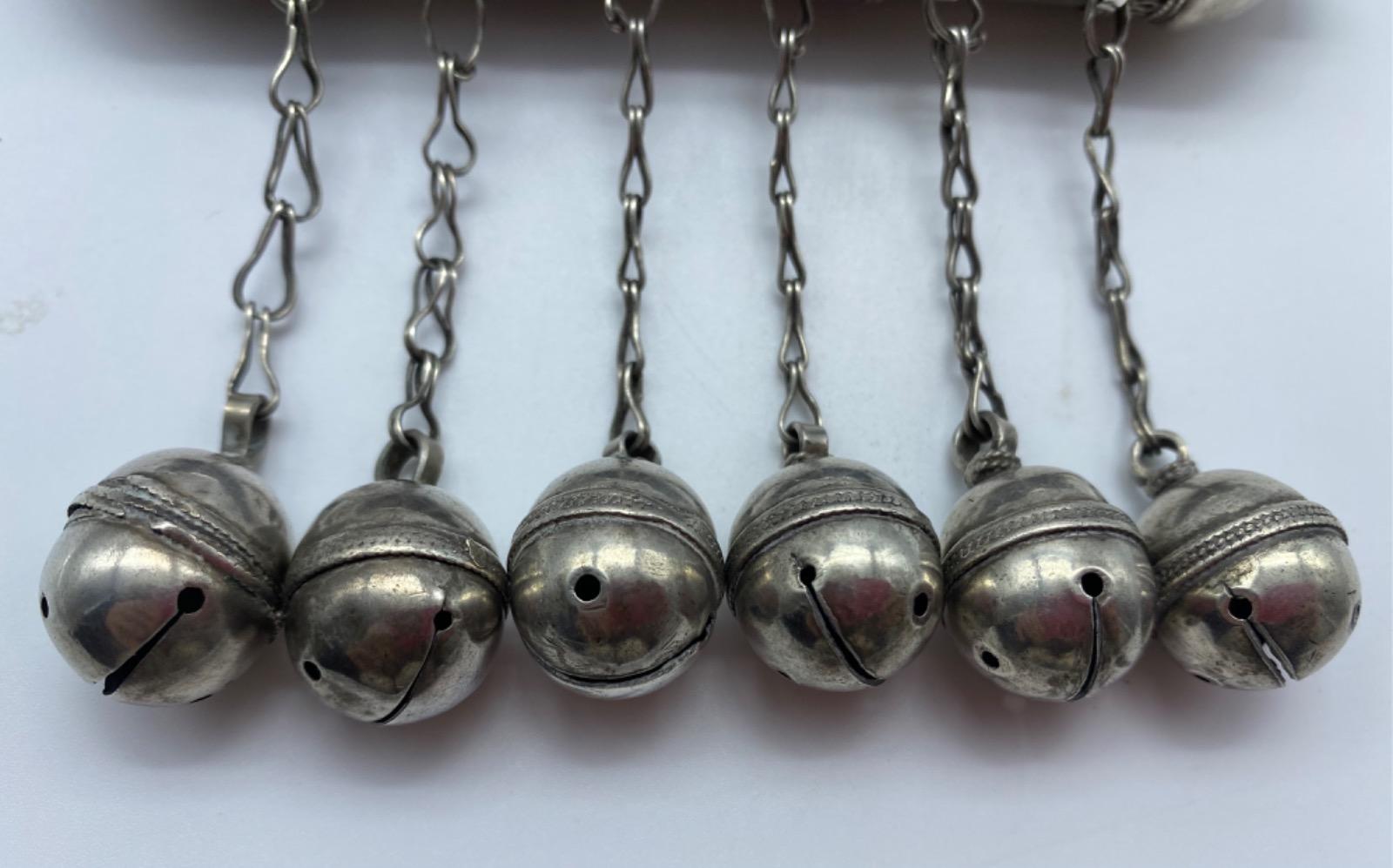 Antique Islamic Turkmen silver amulet Tumar and bozbend with carnelians ...